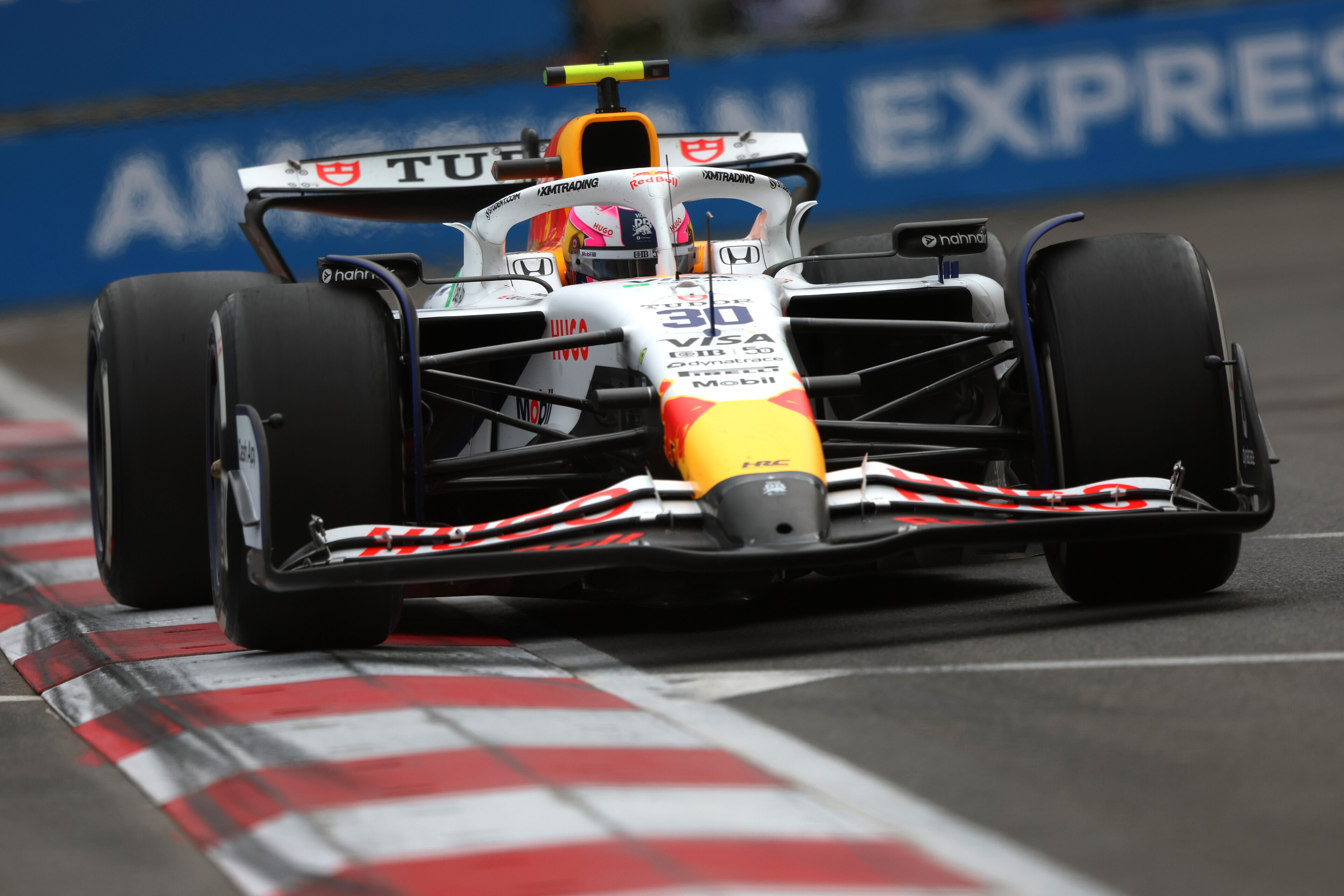 Formel 1 2025: Der Grand Prix von Singapur im kostenlosen Livestream und TV - ServusTV On